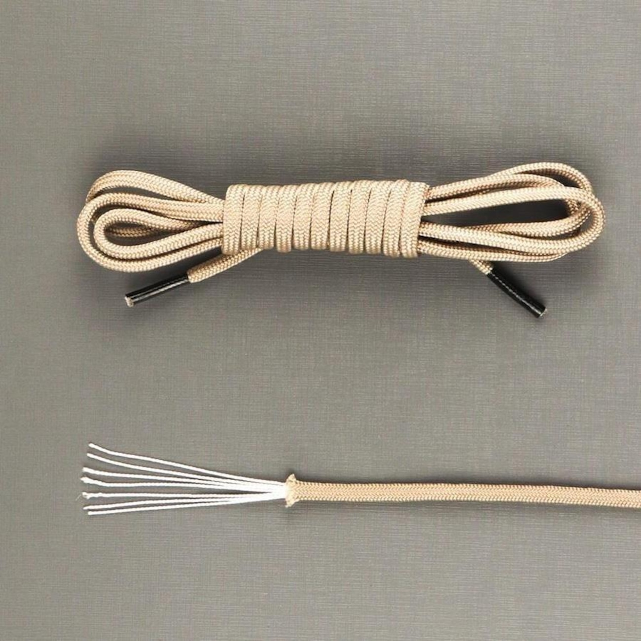 Cadarço Parachute Invictus 7 Filamentos Paracord - 1,80 Metros | Centauro