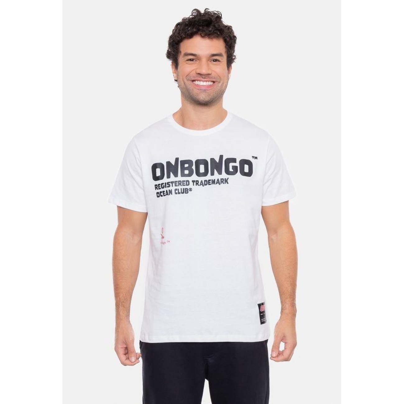 Camiseta Onbongo Estampada - Masculina | Centauro
