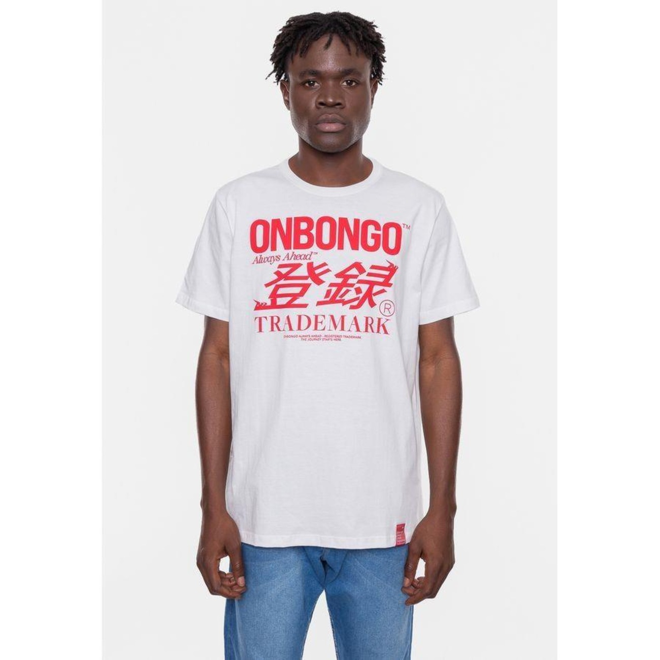Camiseta Onbongo Estampada Ronin - Masculina em Promoção | Centauro