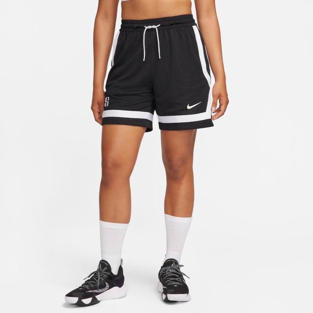 Short Nike Sabrina - Feminino em Promoção | Centauro