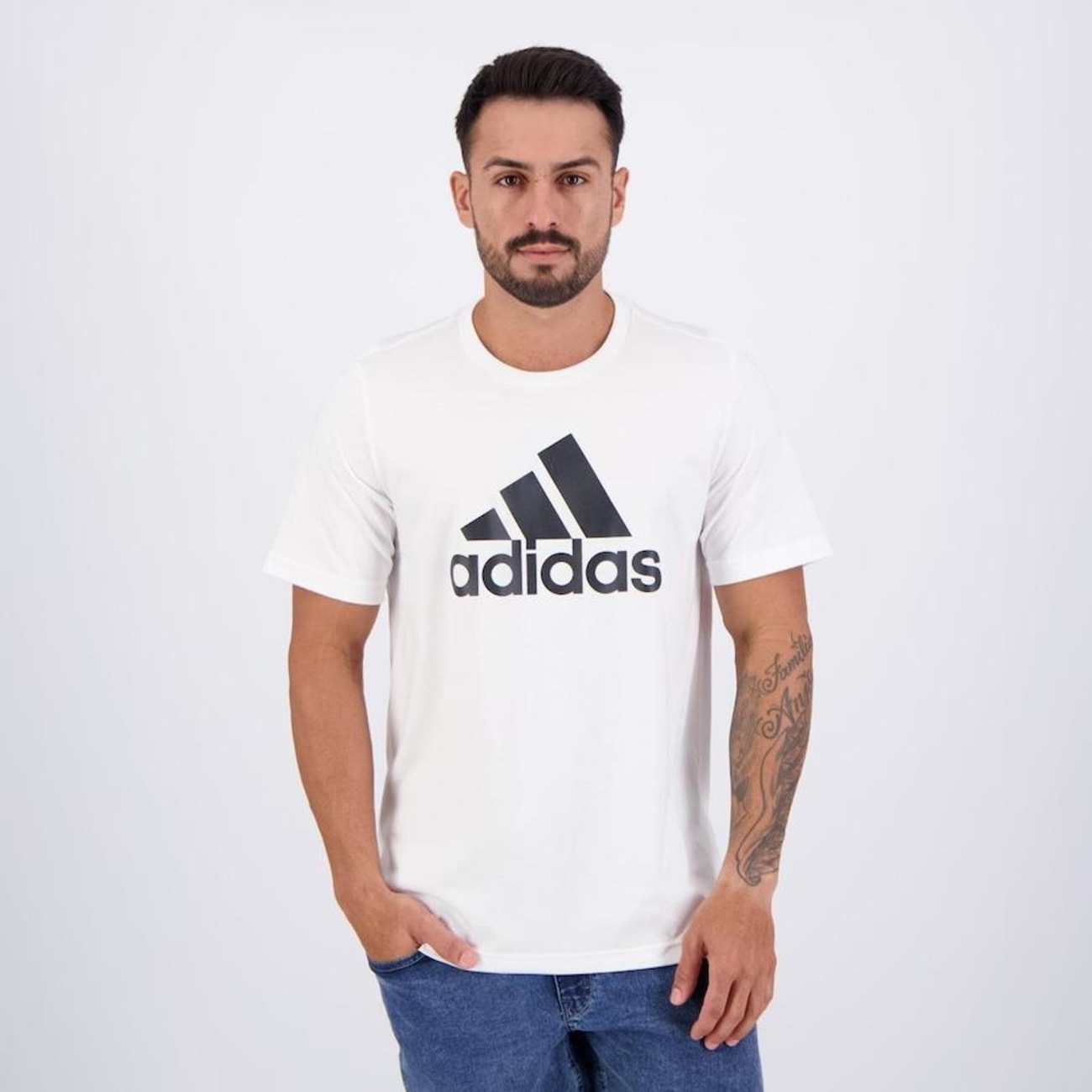 Camiseta adidas Basic Bos - Masculina em Promoção | Centauro