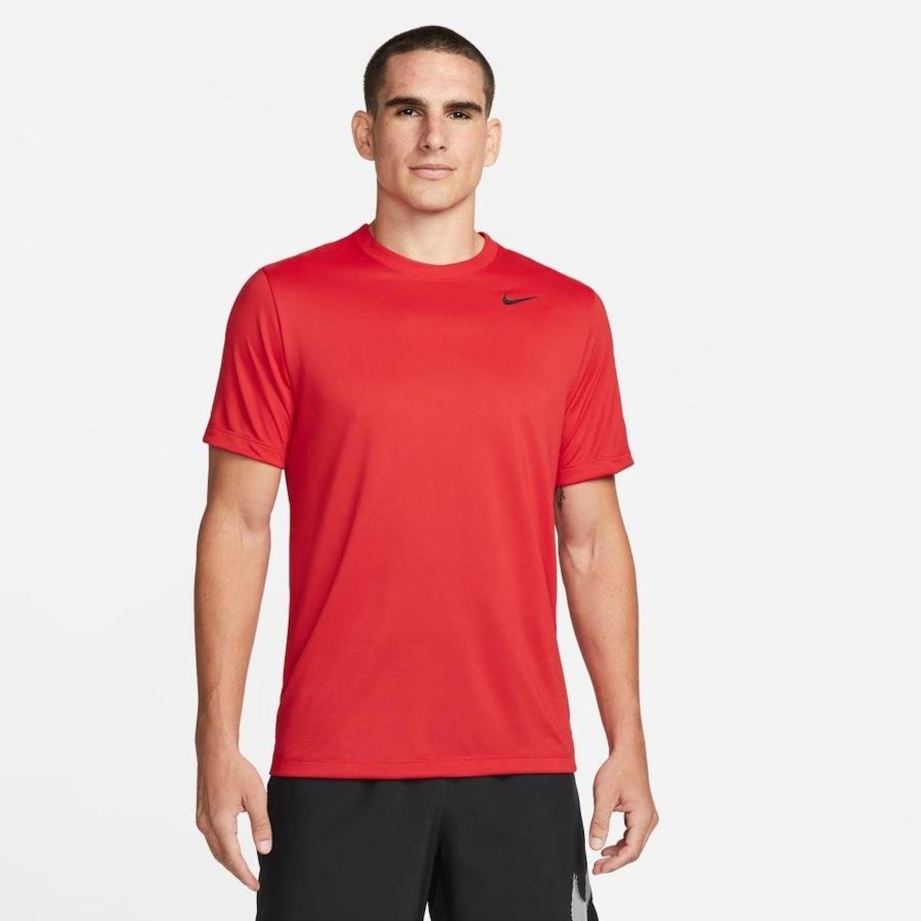 Camiseta Nike Dri-Fit Legend - Masculina em Promoção | Centauro