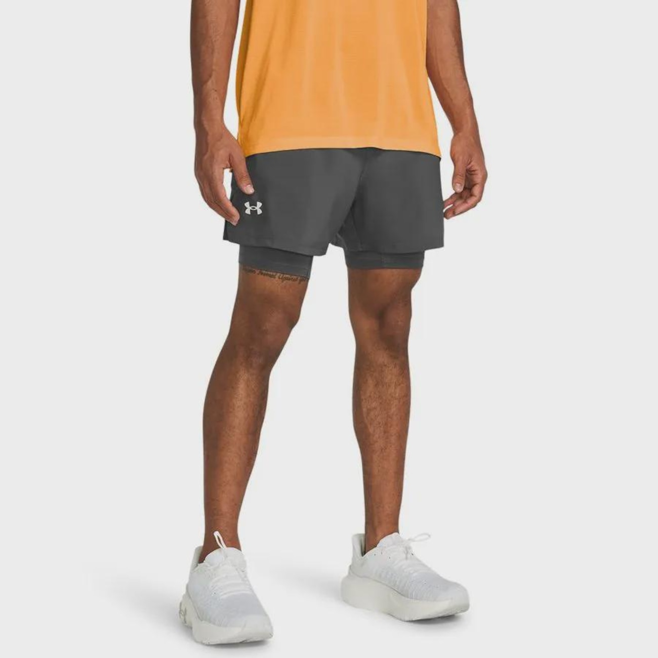 Shorts 2 em 1 Under Armour Launch 5 Corrida - Masculino | Centauro