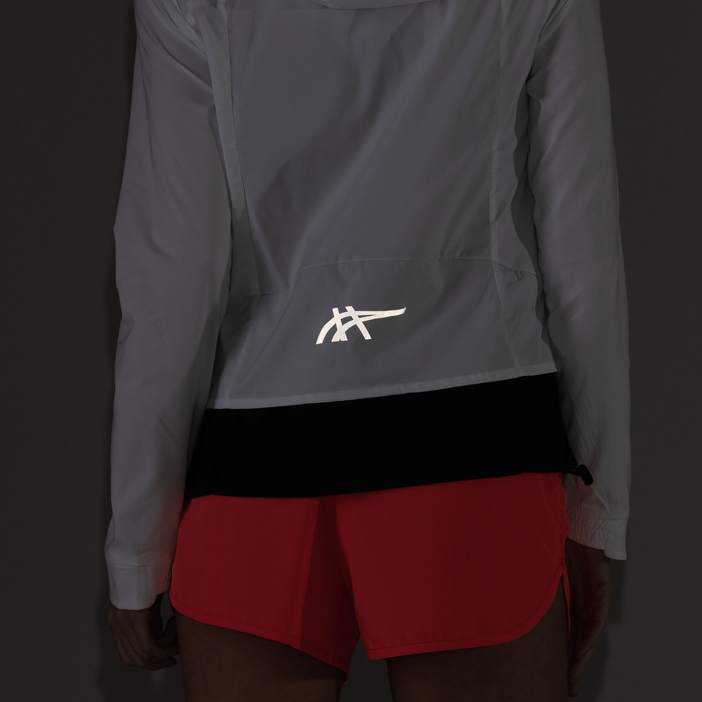 Jaqueta Feminina ASICS com Capuz Icon Packable em Promoção | Centauro