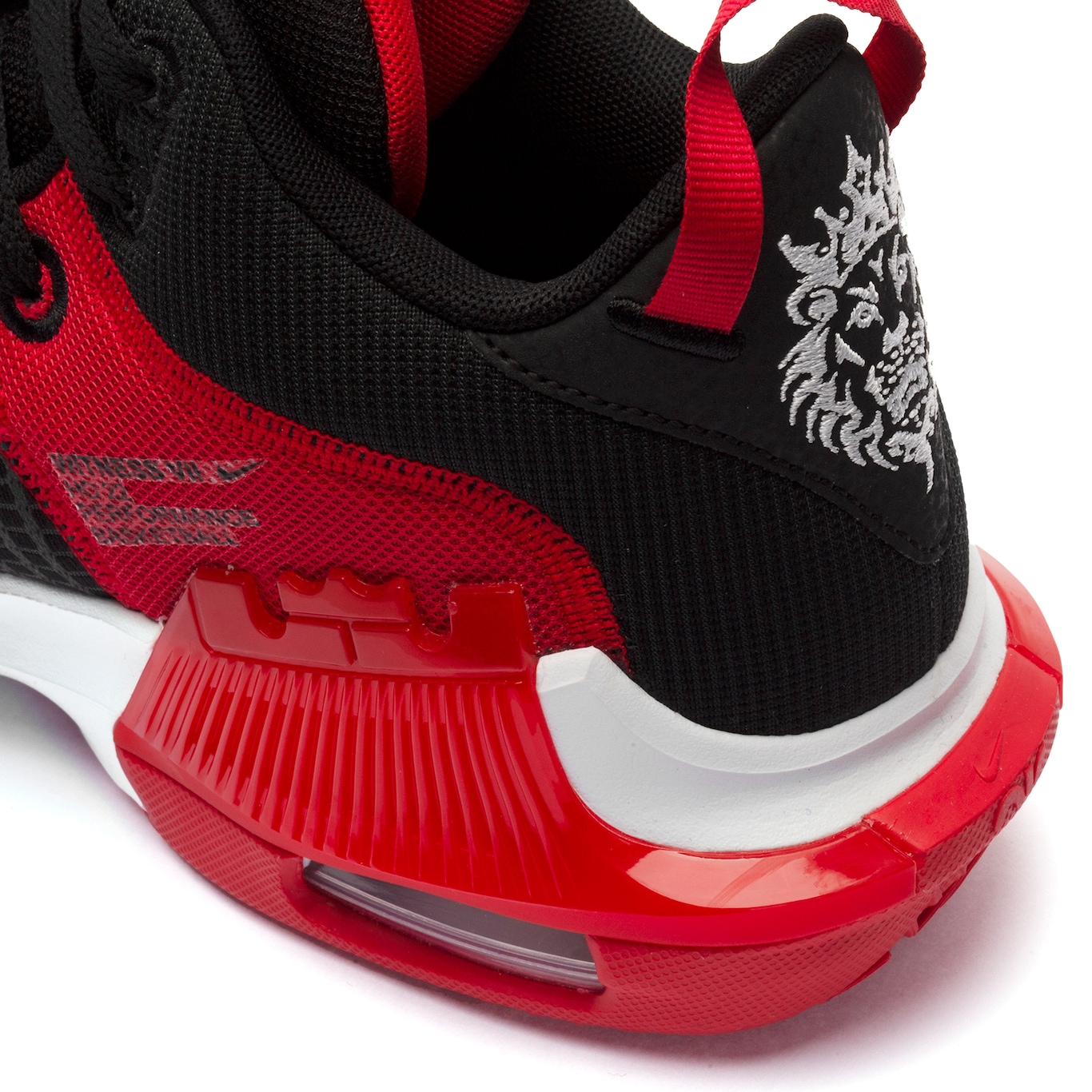 Tênis Nike Lebron Witness VII - Masculino em Promoção | Centauro