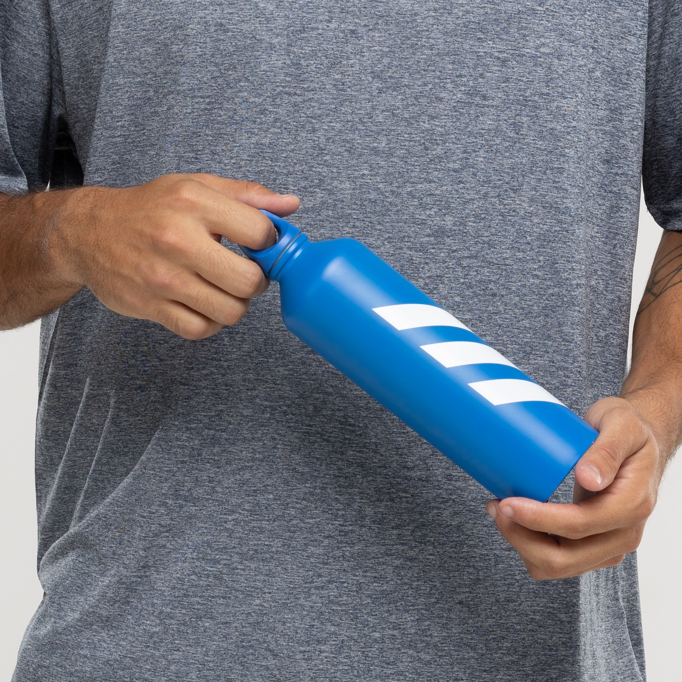 Garrafa adidas Térmica 750ml em Promoção | Centauro