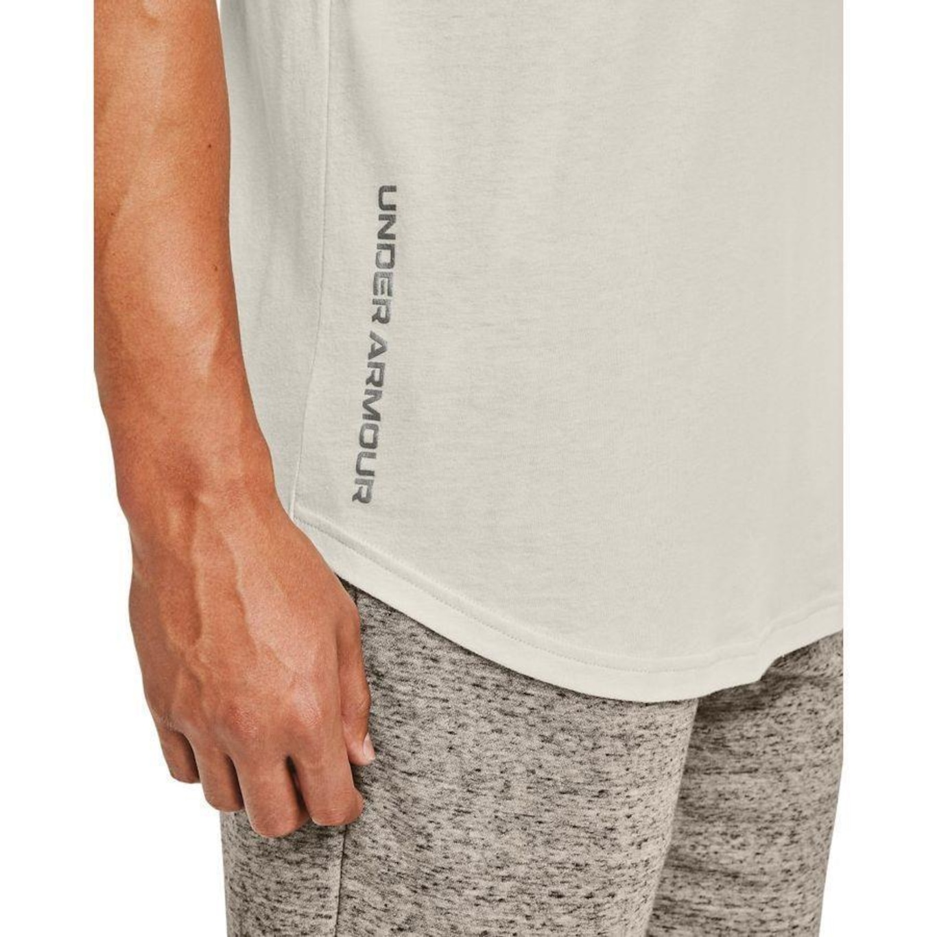Camiseta Under Armour Triple Stack Logo- Masculina | Centauro