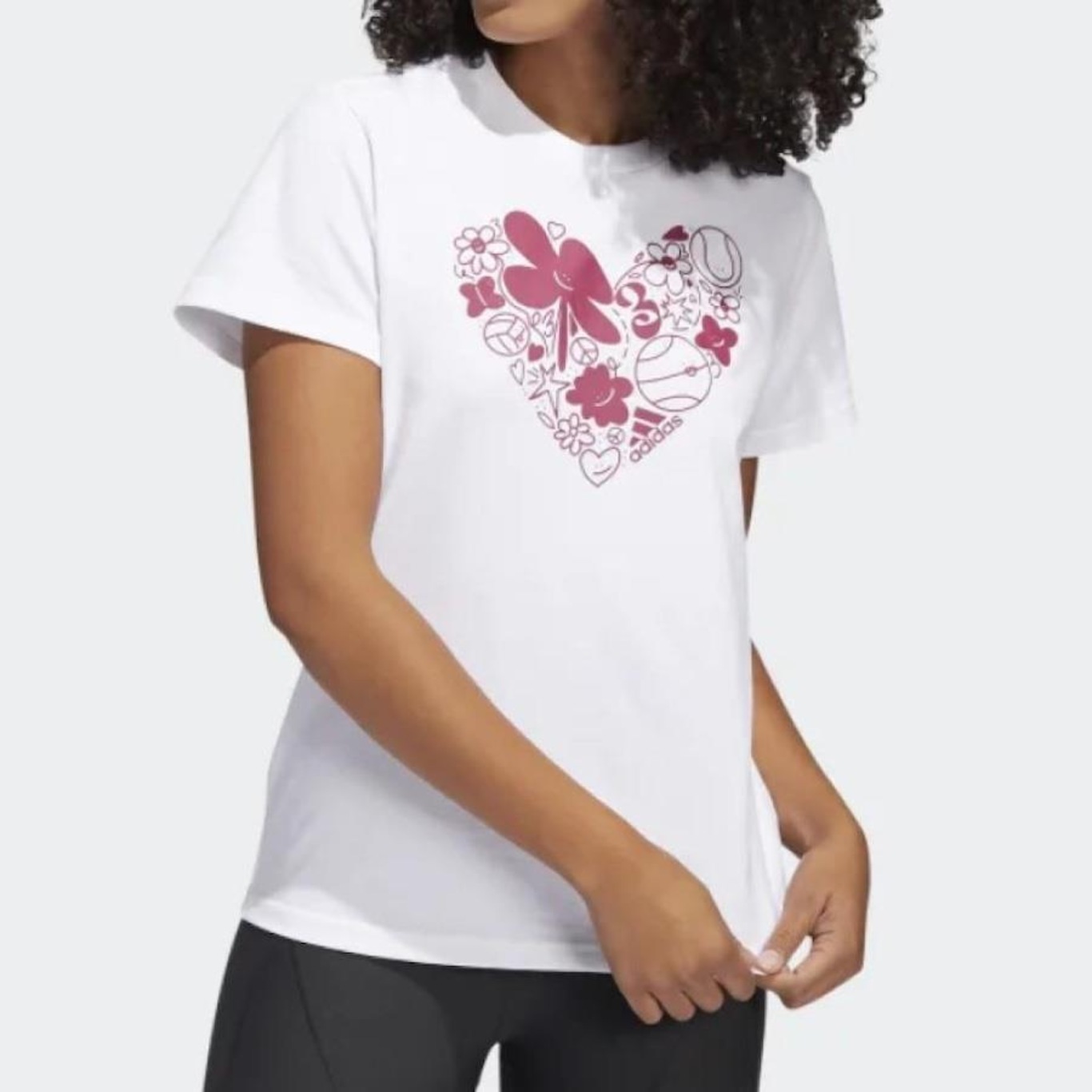 Camiseta adidas Fun Coração- Feminina | Centauro