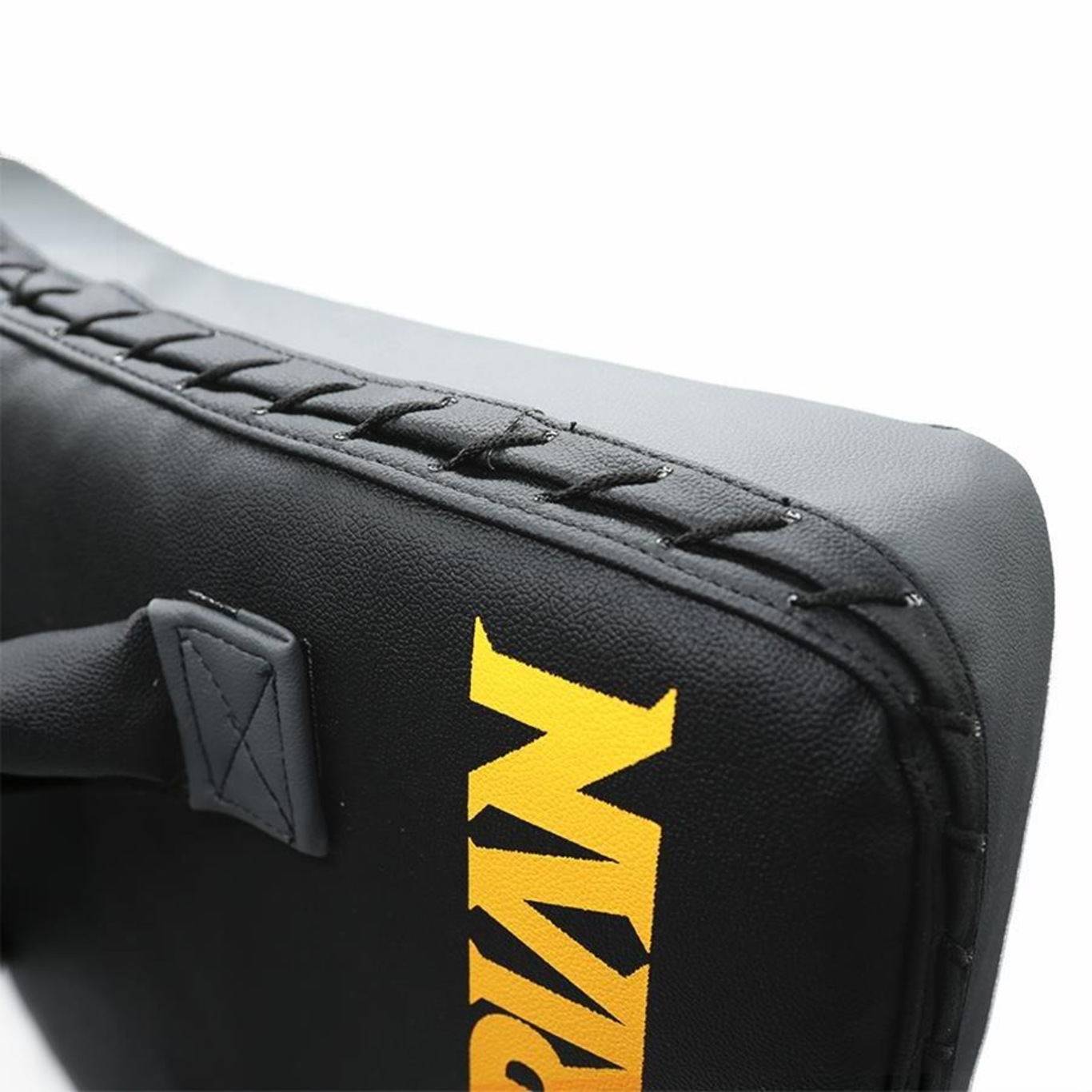 Aparador de Chute Pretorian Training | Centauro