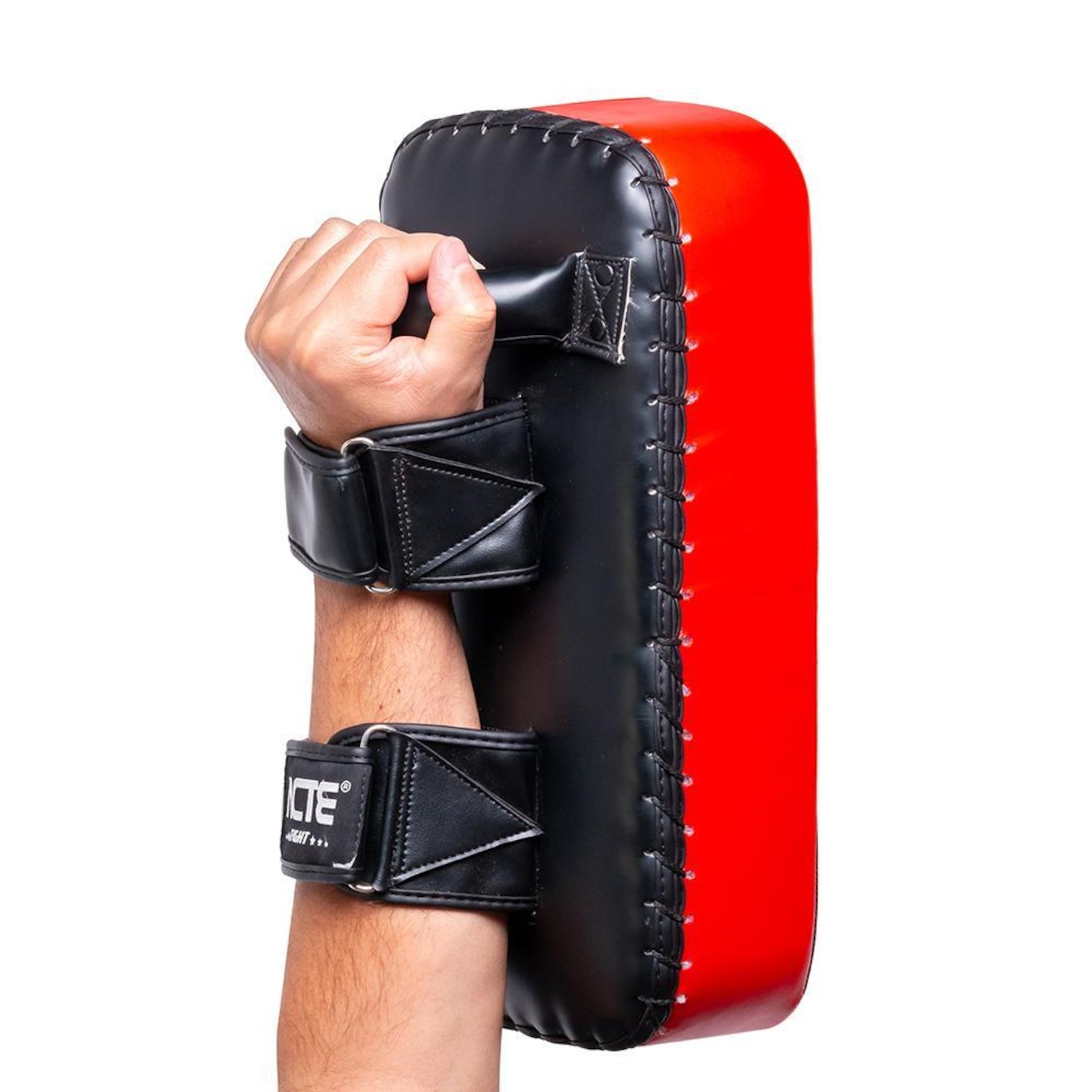 Aparador para Chutes e Socos Acte Sports P6 em Promoção | Centauro