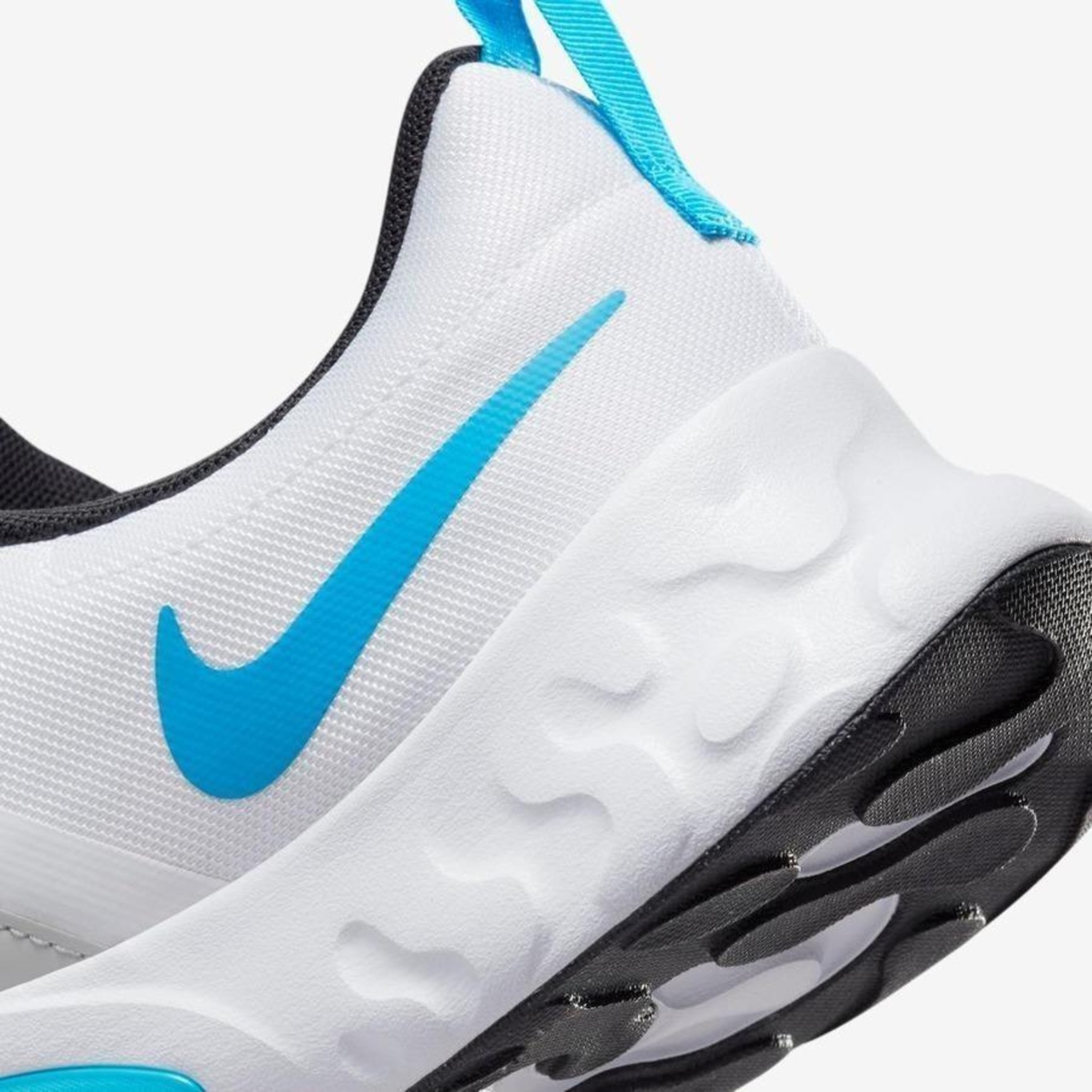 Tênis Nike Renew Retaliation 4 - Masculino | Centauro