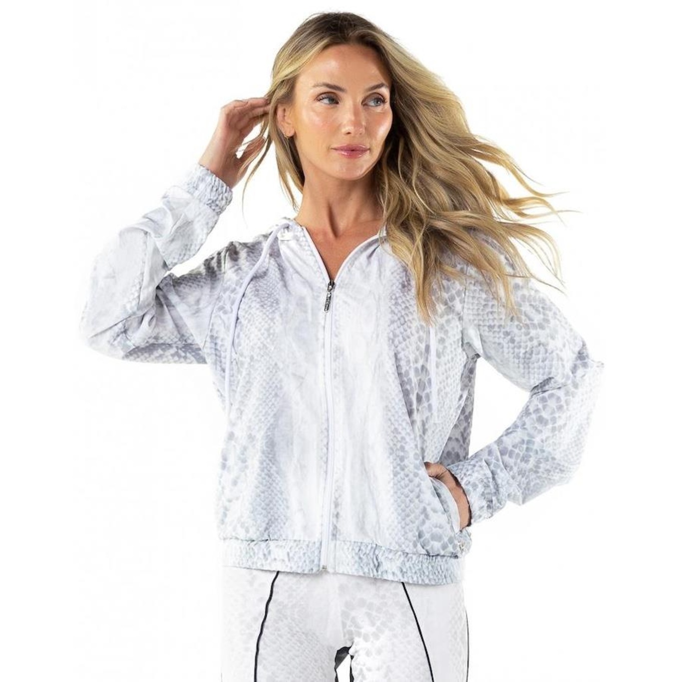 Jaqueta com Capuz Vestem Zandara - Feminina | Centauro