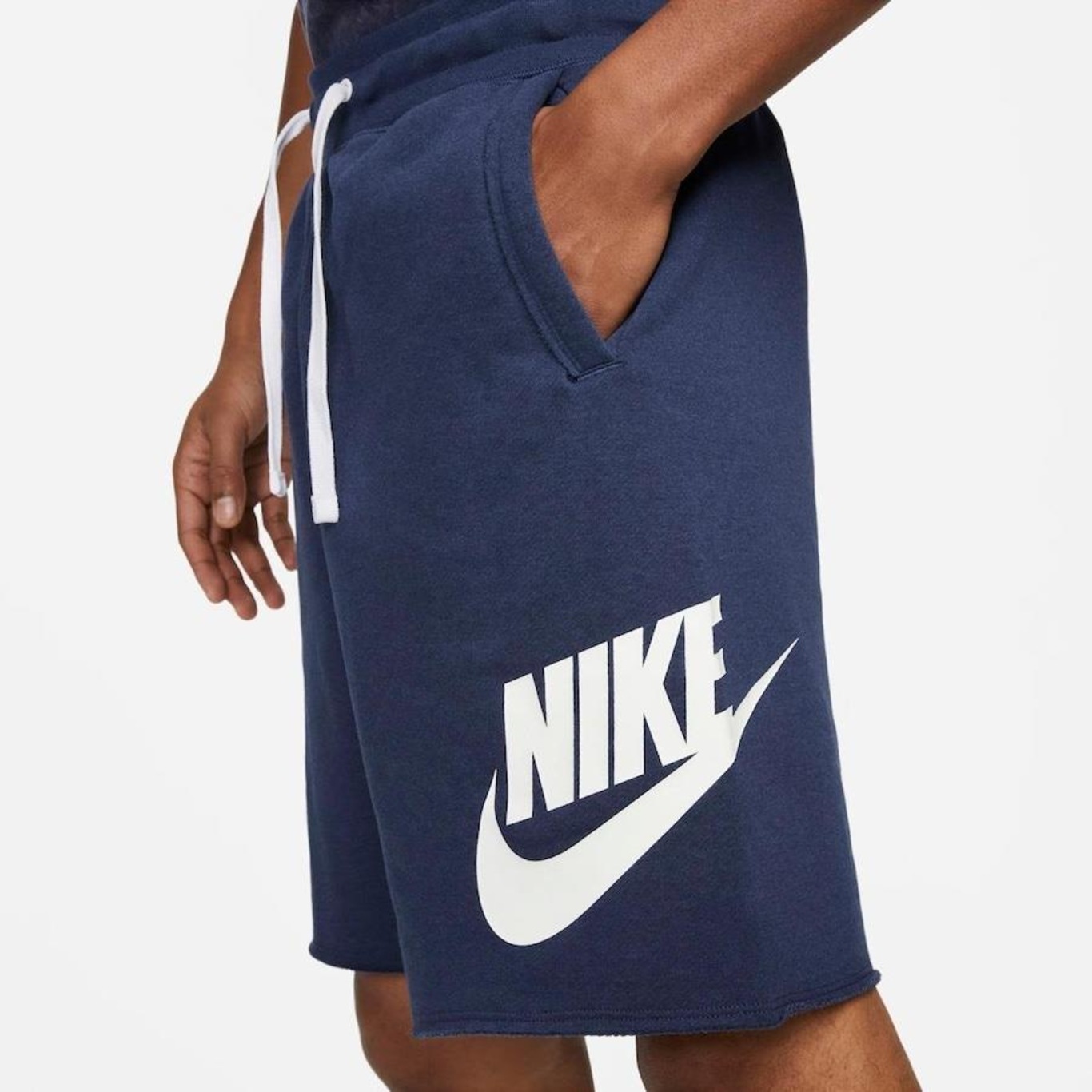 Bermuda Nike Club Alumni - Masculino | Centauro