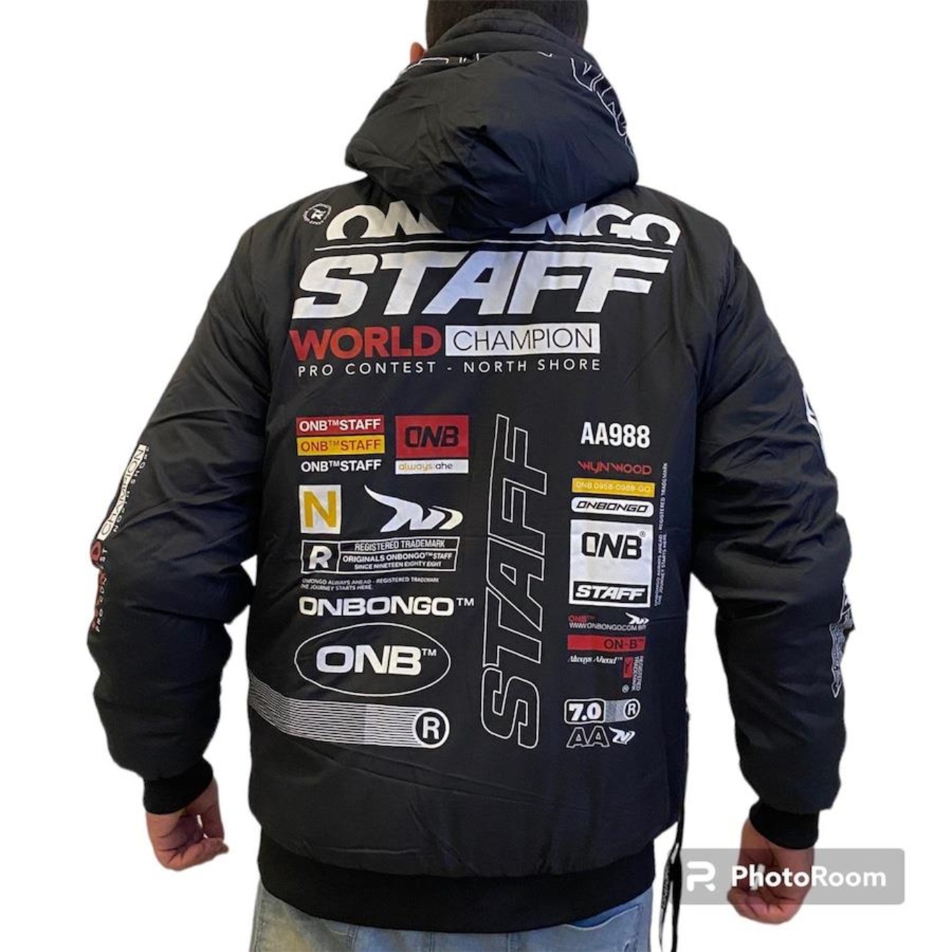 Jaqueta com Capuz Onbongo D867A Staff - Masculina | Centauro