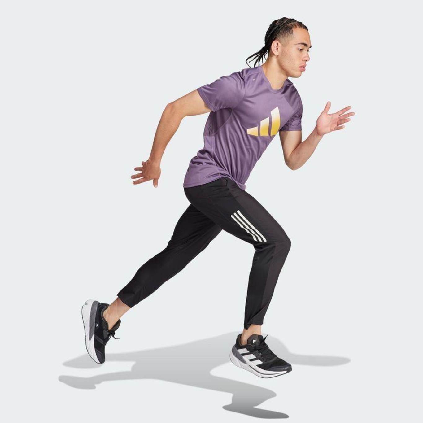 Camiseta adidas Run Icons 3 Bar Logo - Masculina | Centauro