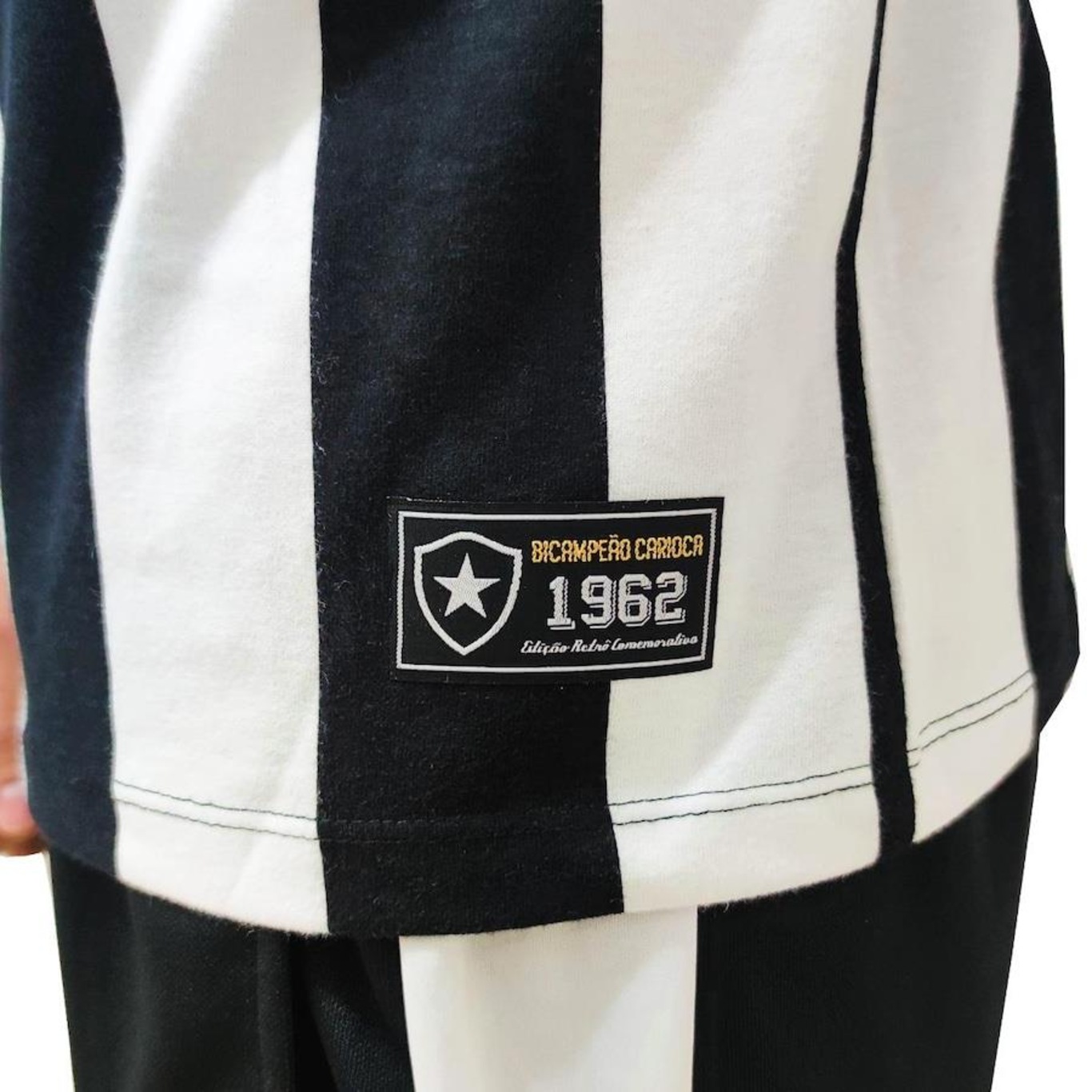 Camisa do Botafogo Retro Nilton Santos 1962 Listrada Retrômania ...