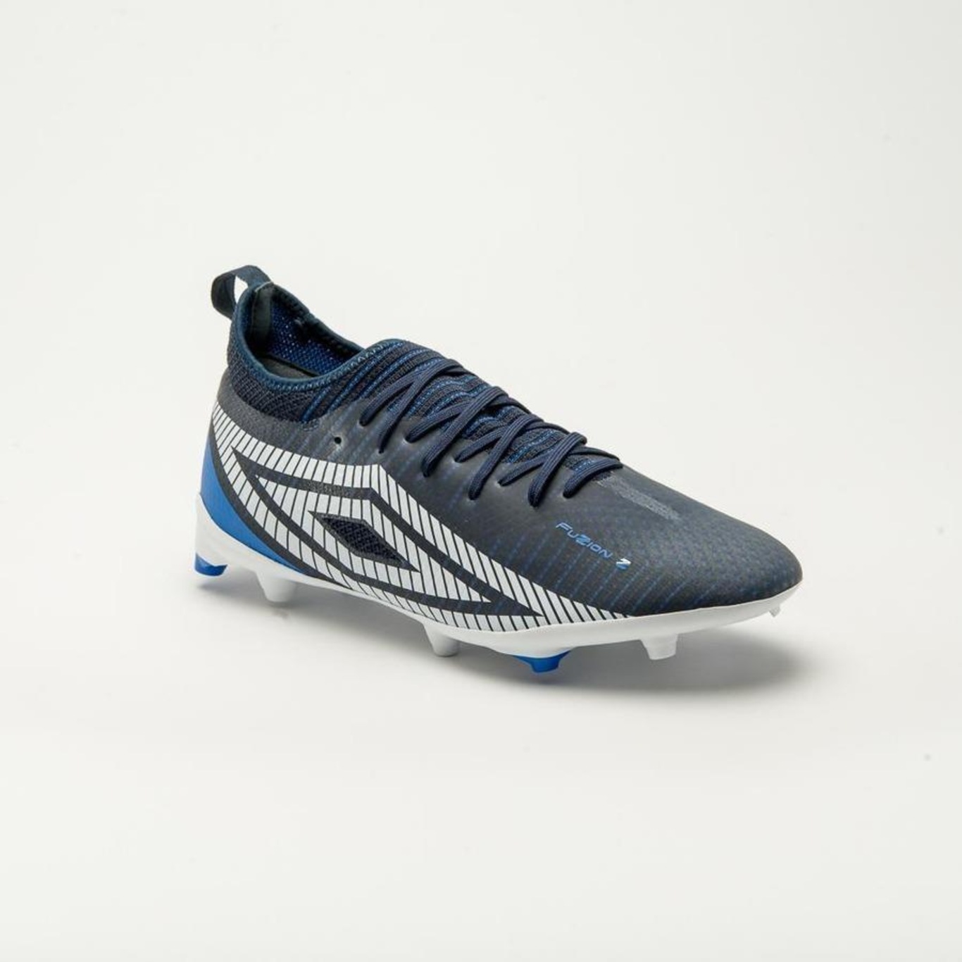 Chuteira Campo Umbro Fuzion Z em Promoção | Centauro