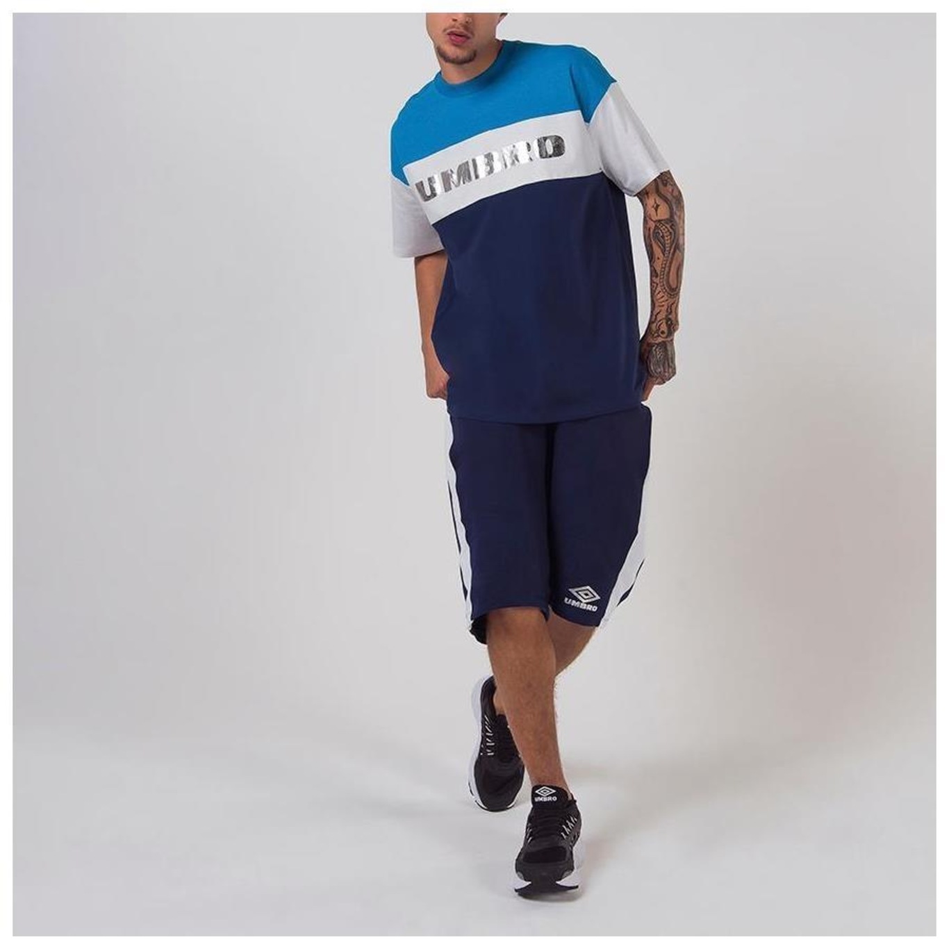 Camiseta Umbro Strip - Masculina | Centauro
