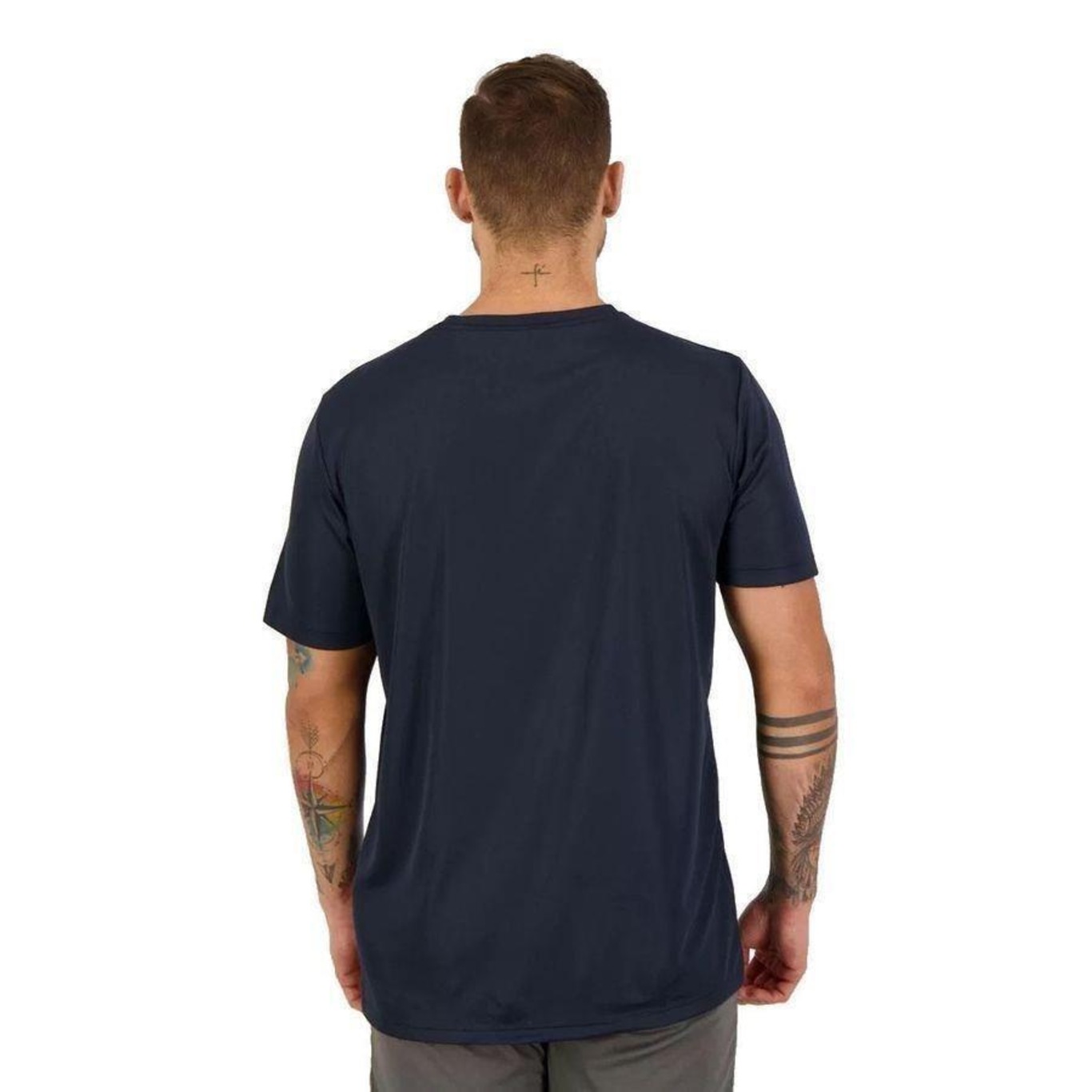 Camiseta Umbro Essential - Masculina | Centauro