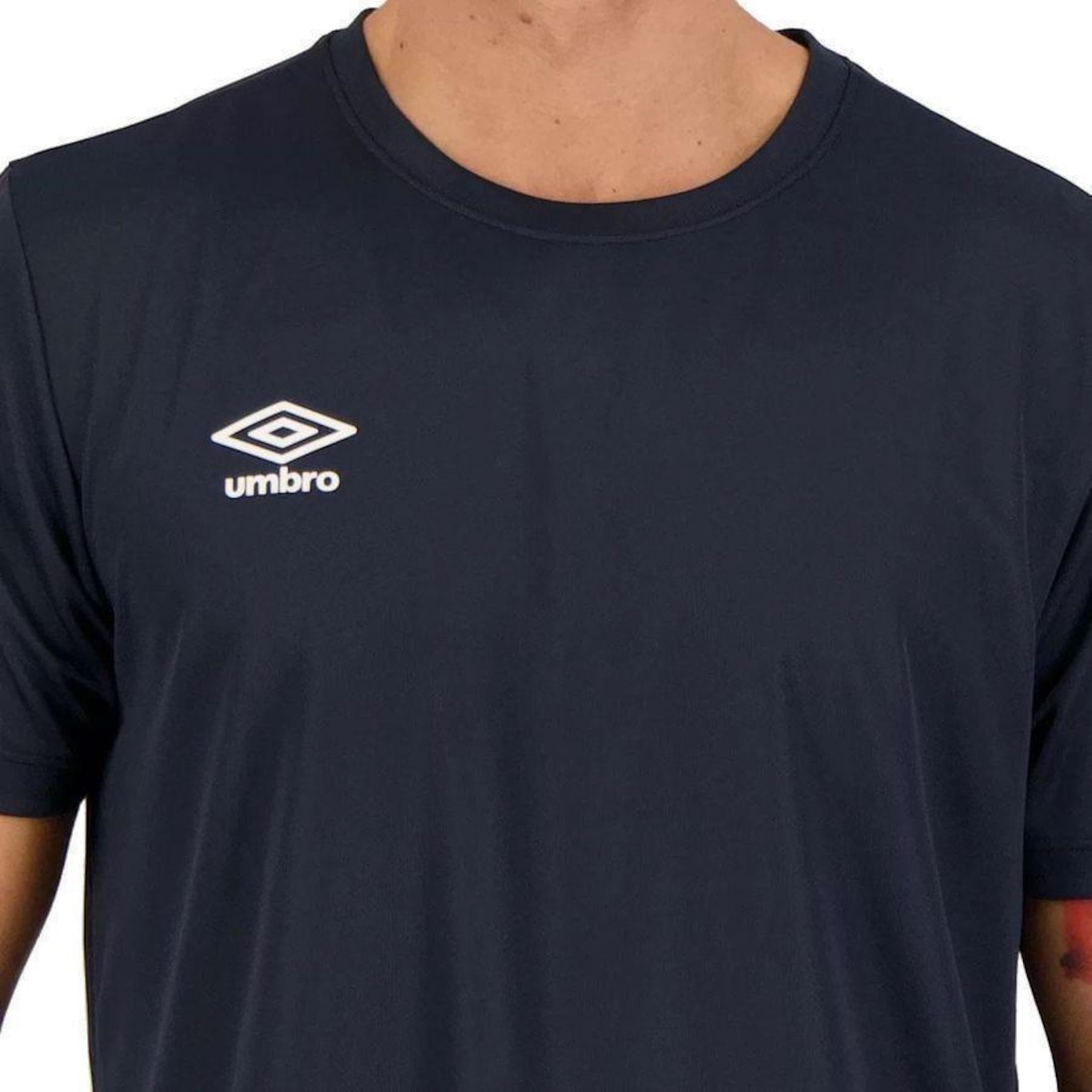 Camiseta Umbro Essential - Masculina | Centauro